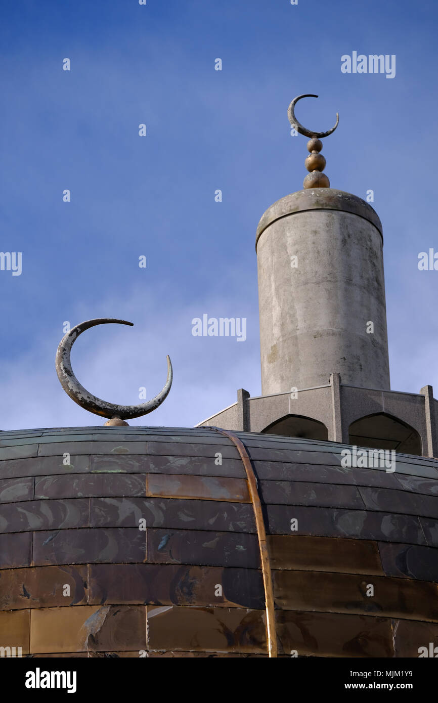 Regents Park Mosque London High Resolution Stock Photography and Images ...