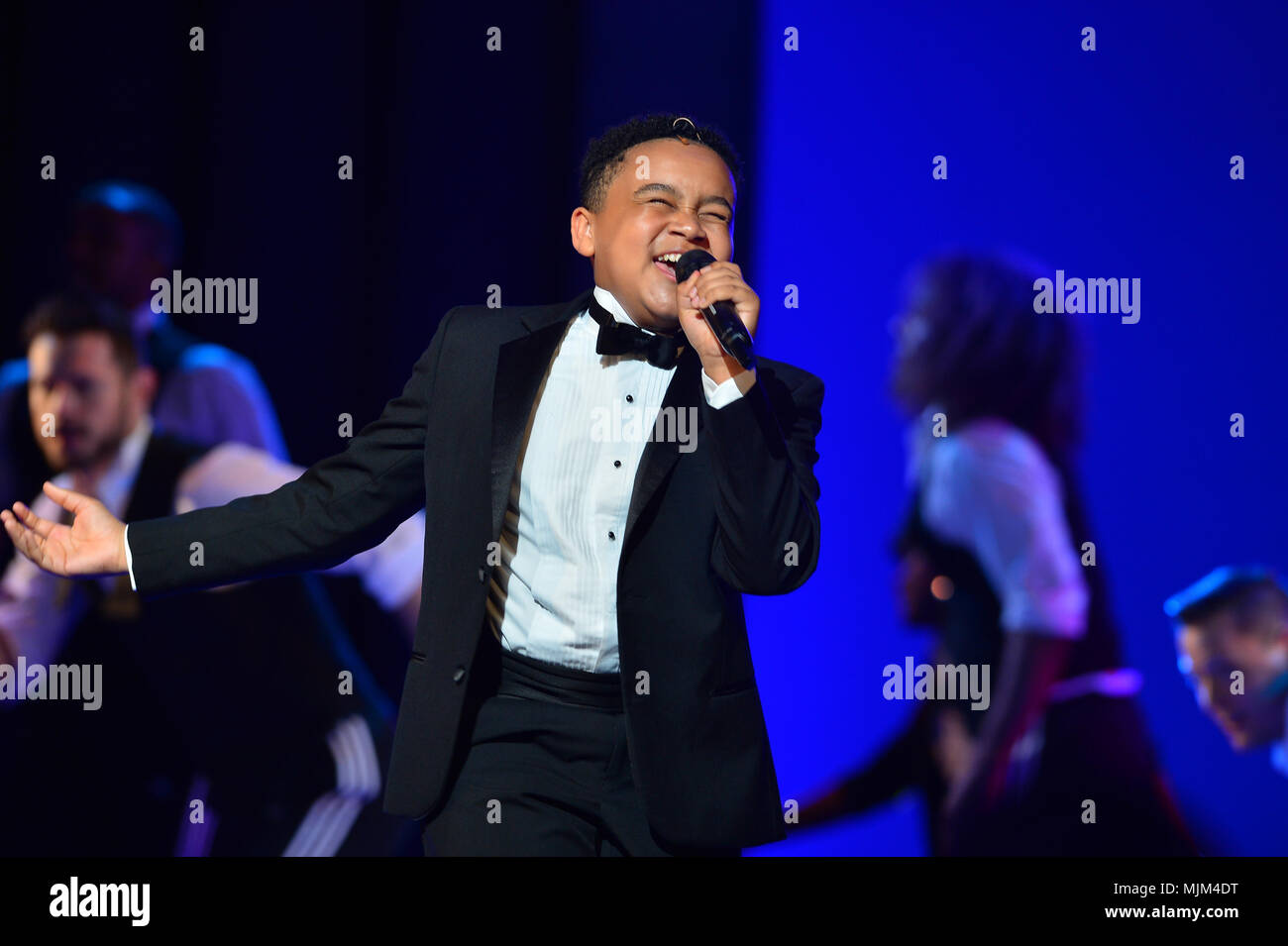 The Bodyguard: The Musical at The Adrienne Arsht Center in Miami ...