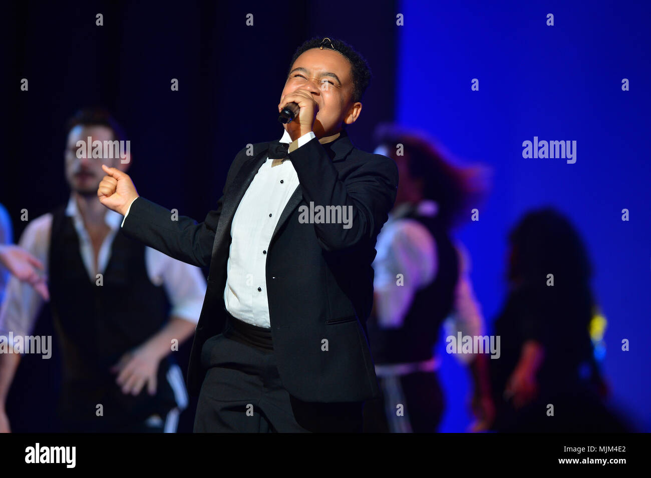 The Bodyguard: The Musical at The Adrienne Arsht Center in Miami ...