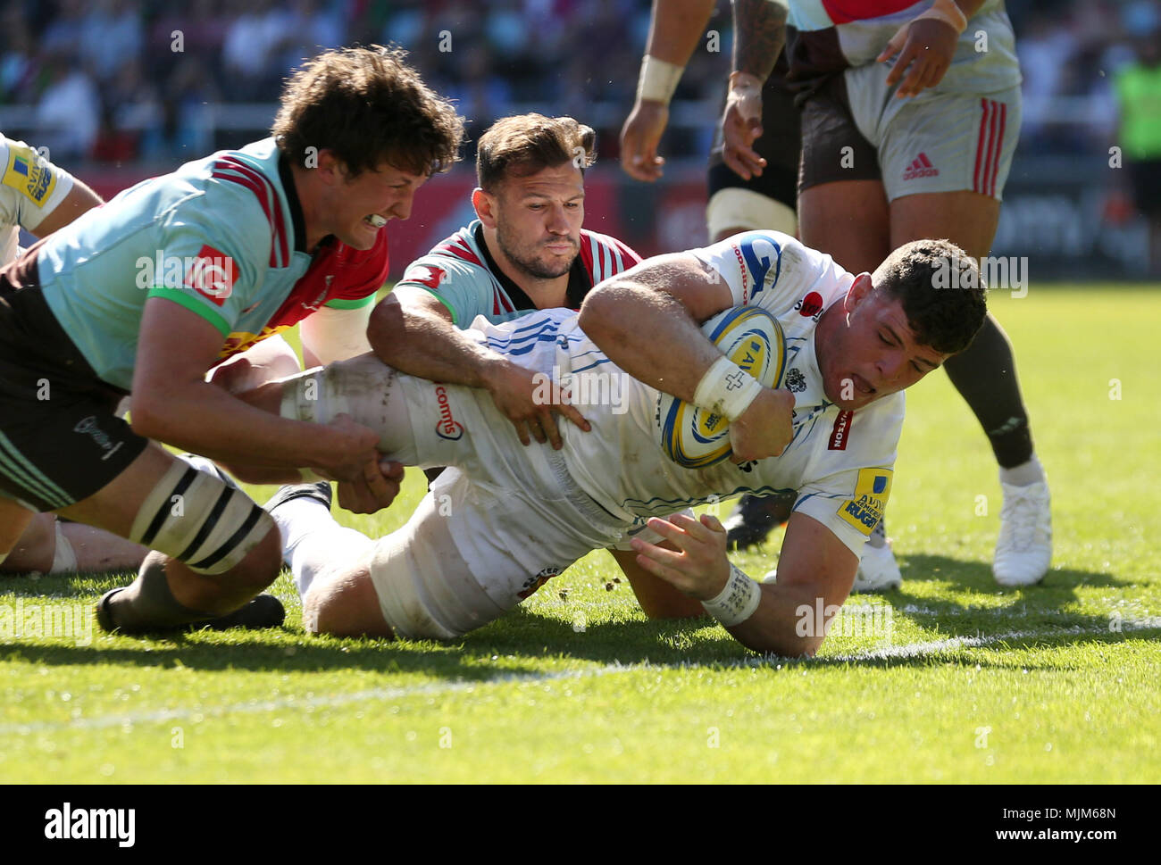 Exeter Chiefs' Dave Ewers scores their first try during the Aviva ...
