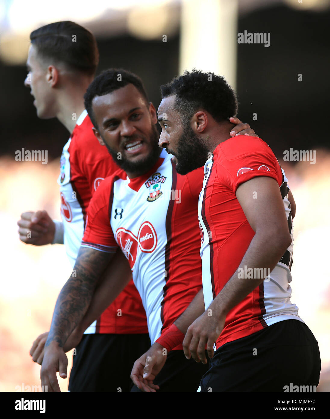 Team mate ryan bertrand hi-res stock photography and images - Alamy