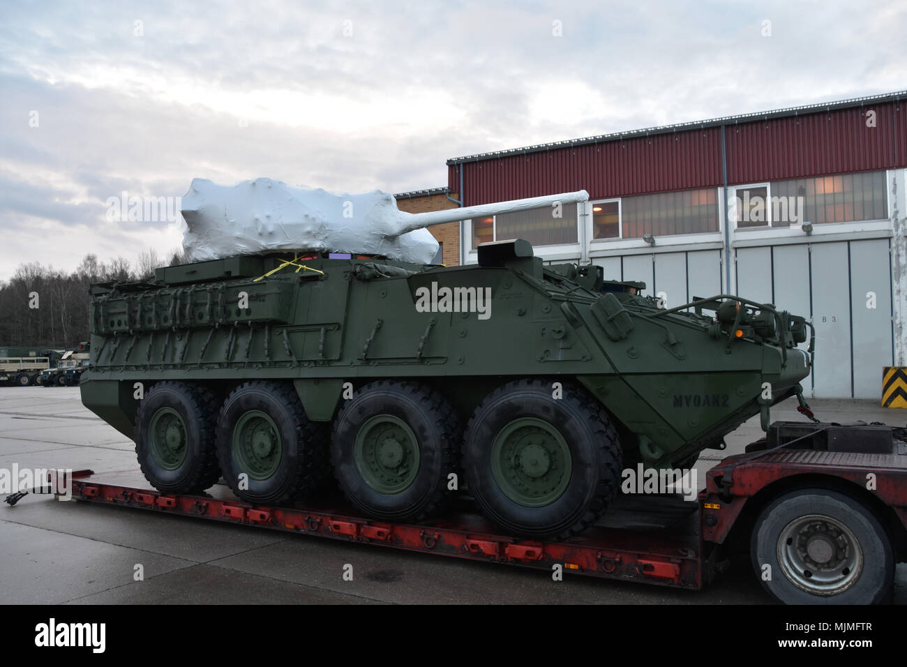 Stryker 30 mm dragoon hi-res stock photography and images - Alamy