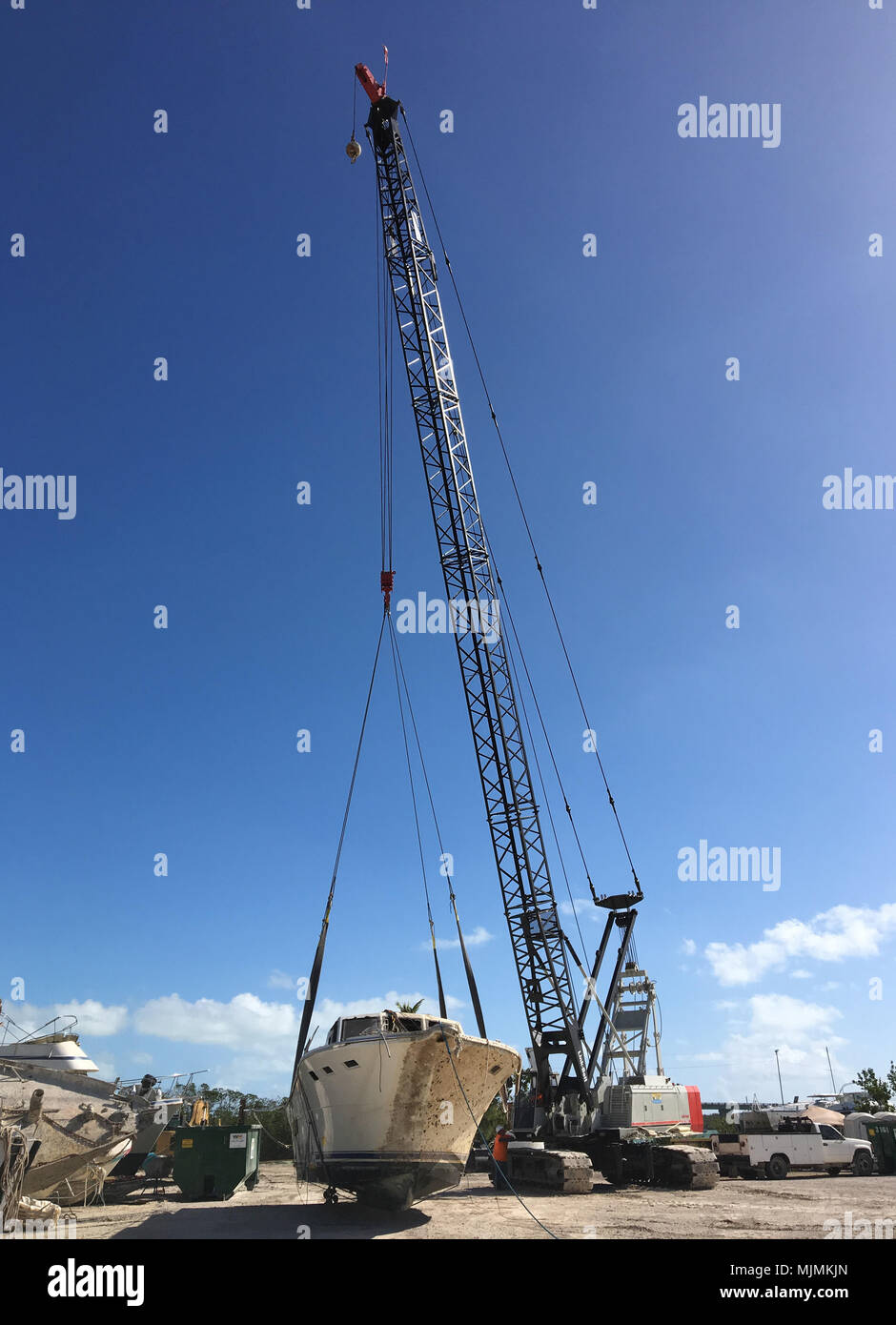 Emergency Support Function 10 (ESF-10) Florida response crews transport ...