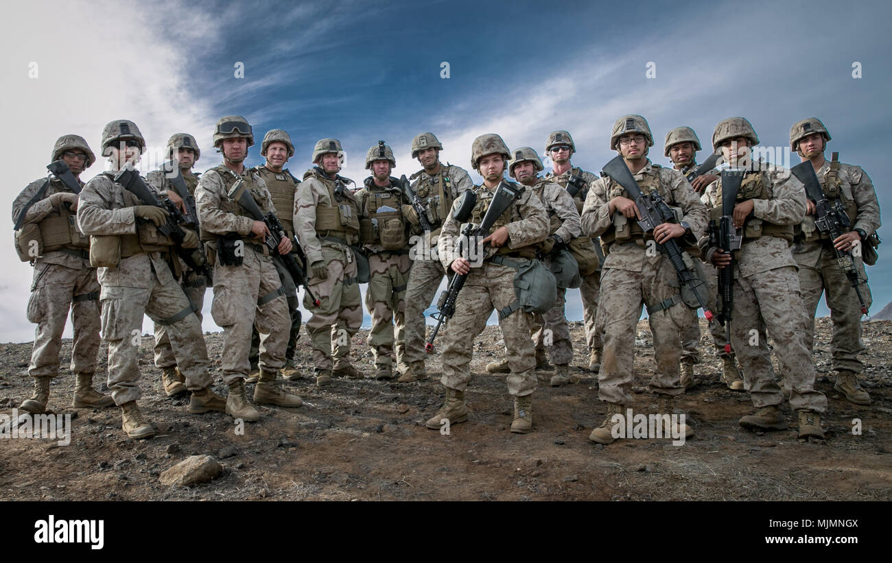 U.S. Marines with 1st Combat Engineer Battalion, 1st Marine Division ...