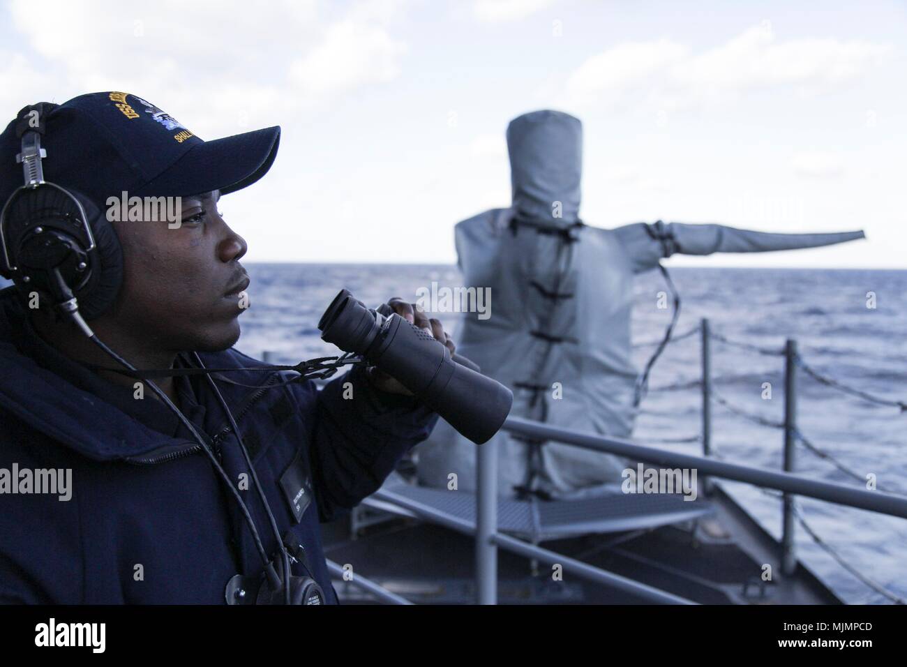 171211-N-ME568-00037 ATLANTIC OCEAN (Dec. 11, 2017) Seaman Raynard ...