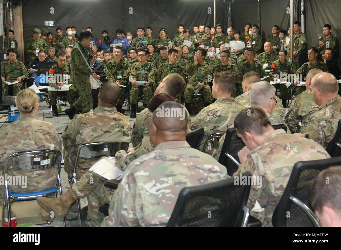 Soldiers from Japan and United States conduct a bilateral sustainment ...