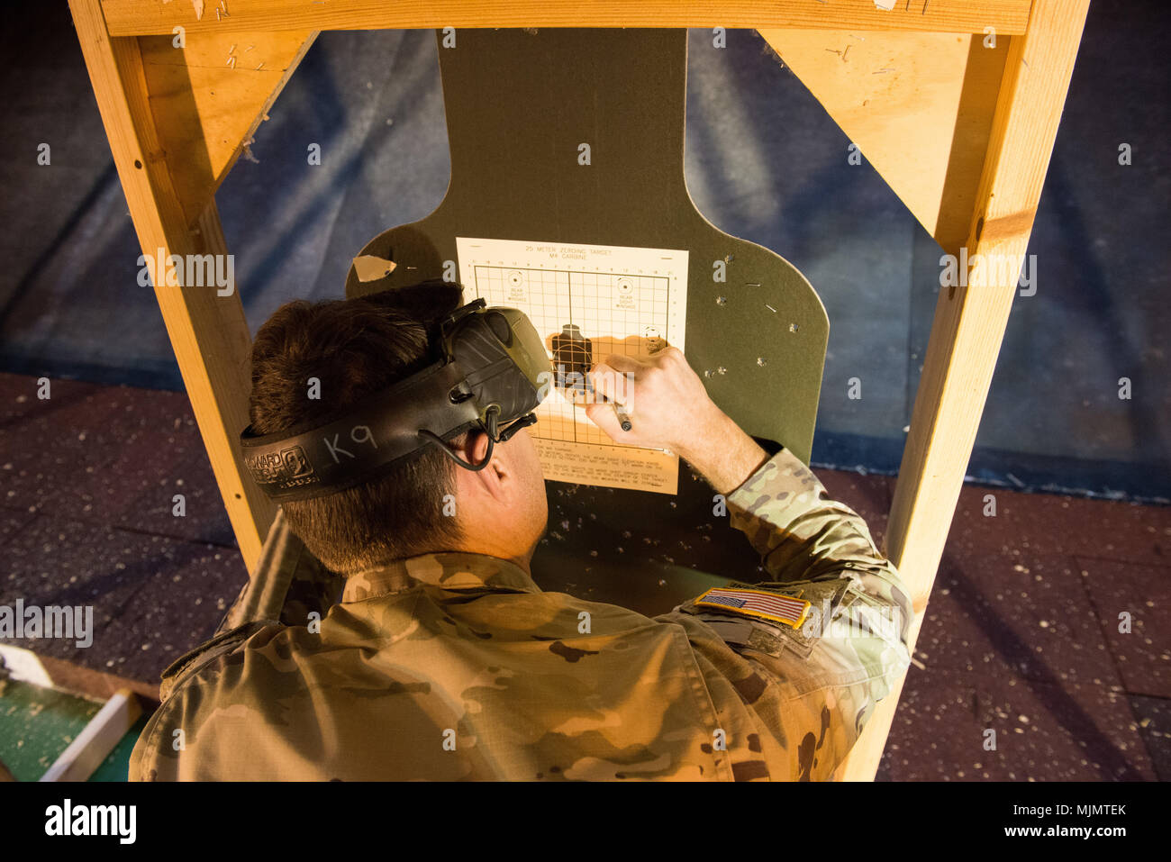 U.S. Army Staff Sgt. Joseph Snodgrass, noncommissioned officer for the ...