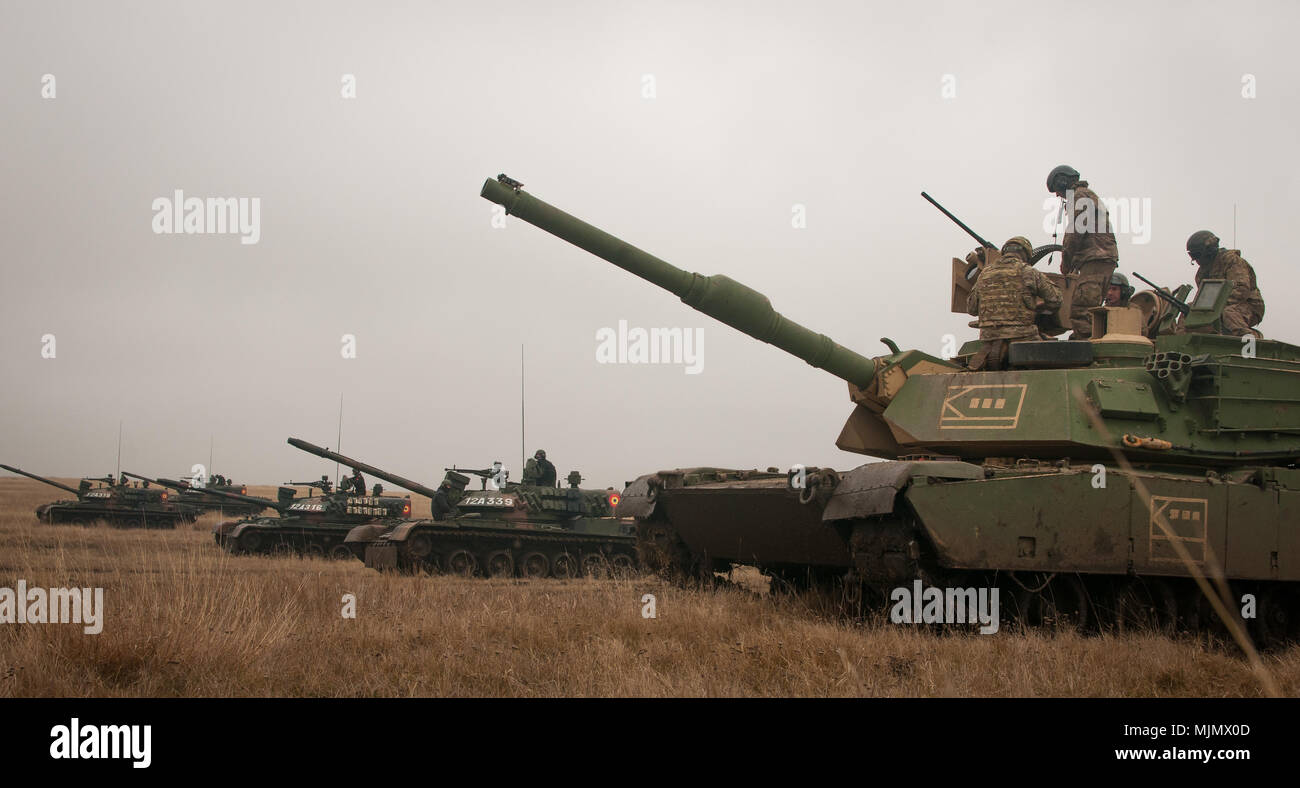 284th tank battalion hi-res stock photography and images - Alamy