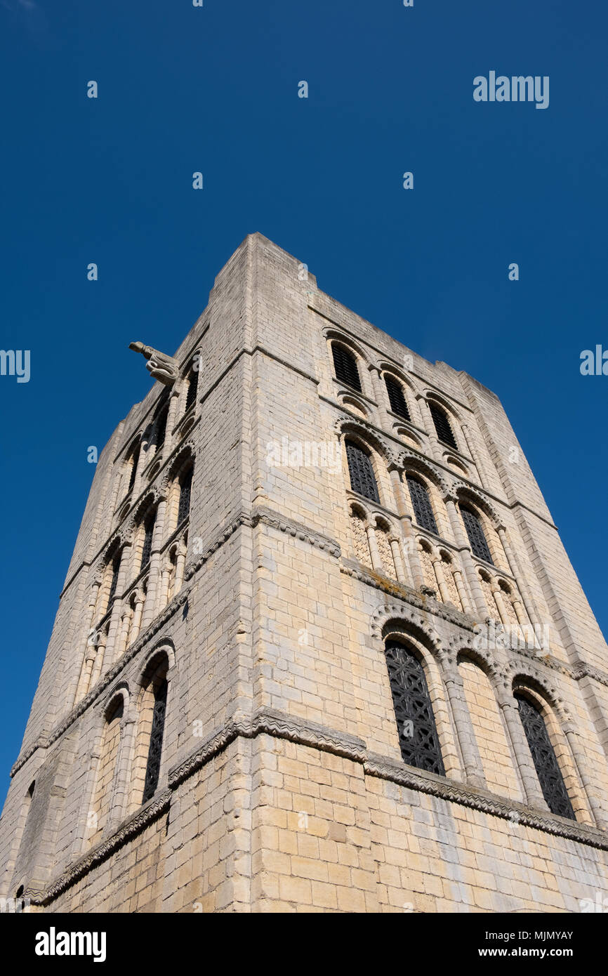 Norman tower hi-res stock photography and images - Alamy