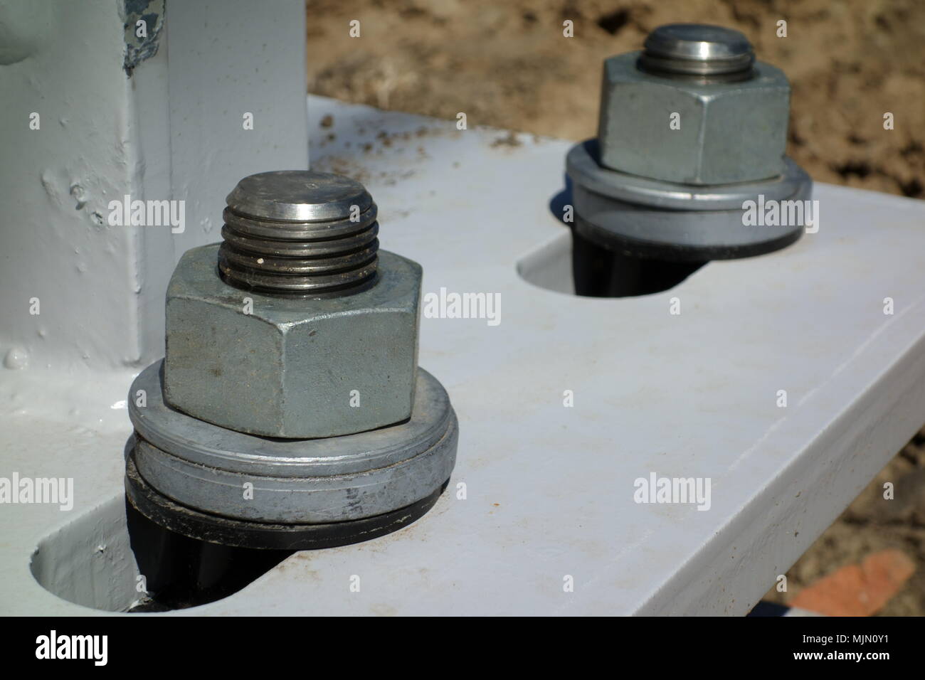 Giant washers hi-res stock photography and images - Alamy
