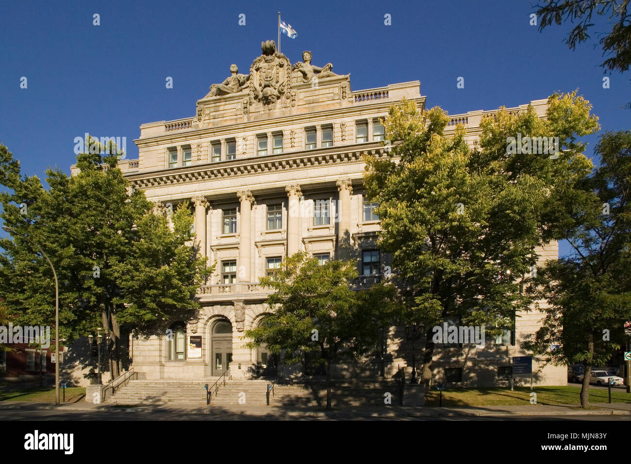 Old public library hi-res stock photography and images - Alamy