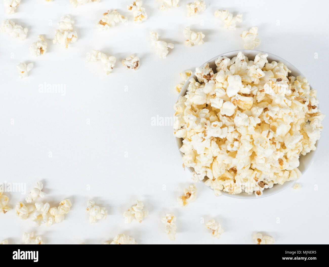 Popcorn top view hi-res stock photography and images - Alamy