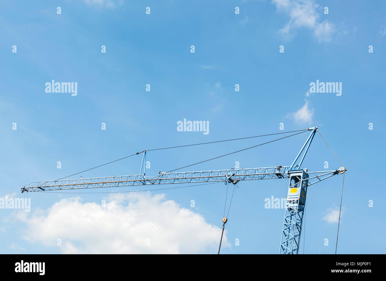 Mobile crane lifting steel frame hi-res stock photography and images ...