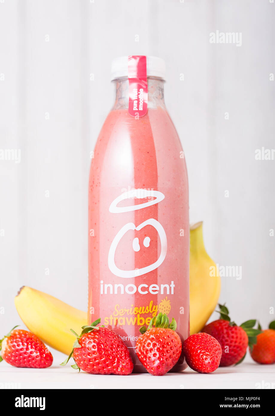 Innocent smoothie strawberry hi-res stock photography and images - Alamy