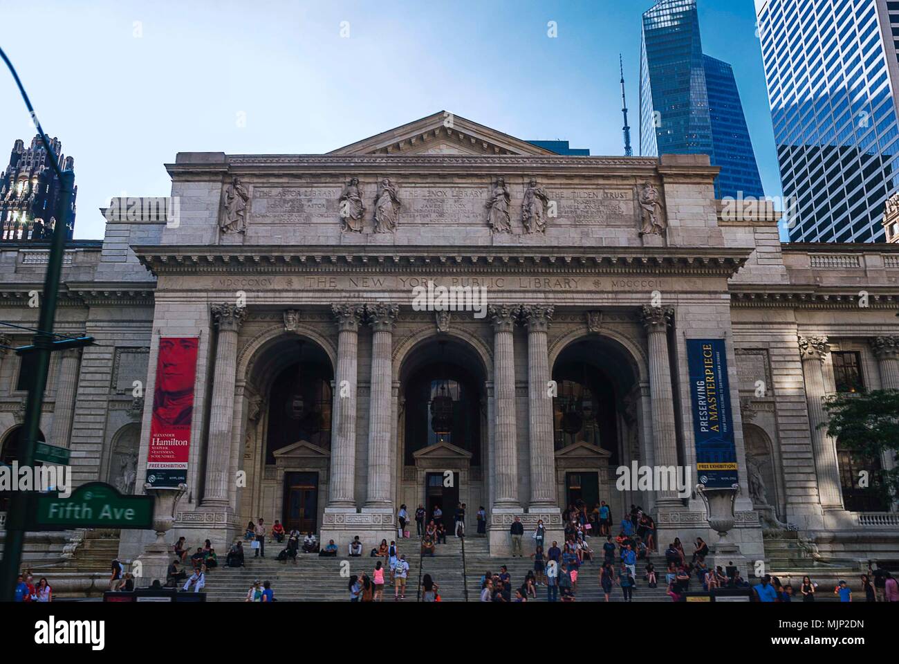 The New York Public Library Main Branch in Bryant Park, Manhattan Stock ...