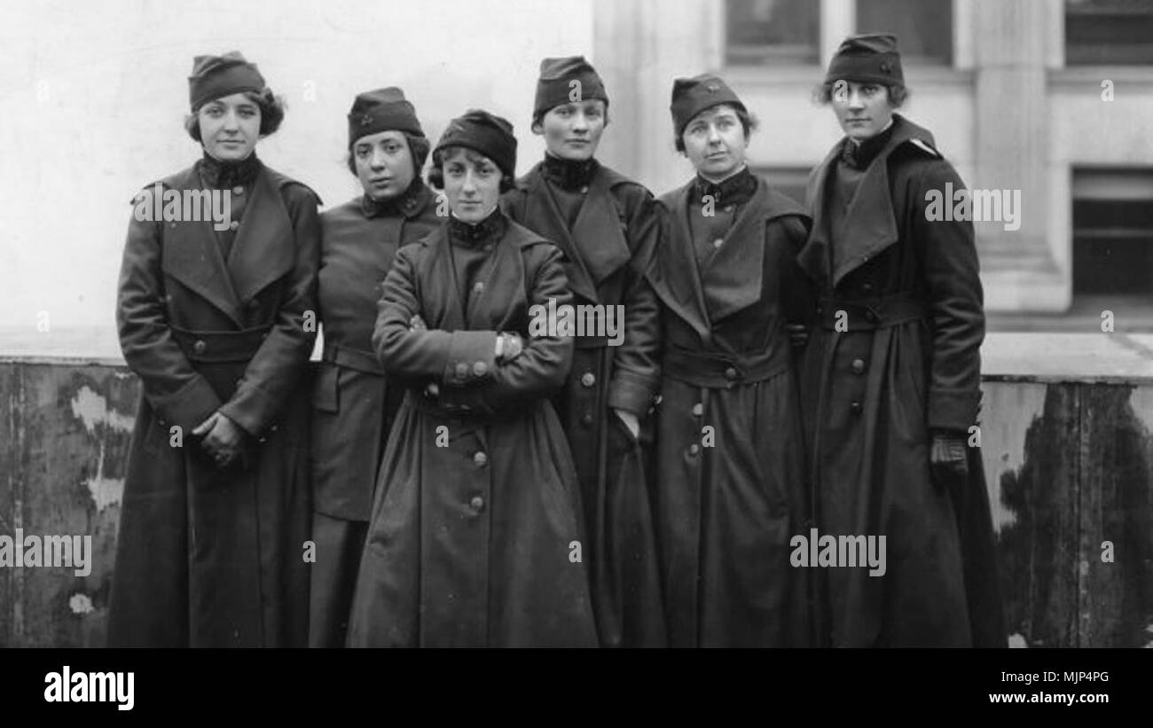 The Hello Girls, who served as telephone operators during World War I ...