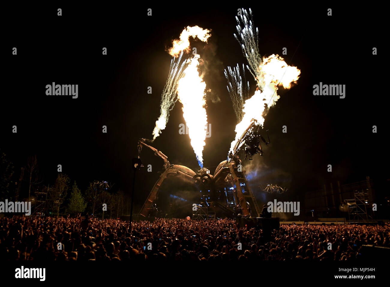 A giant, fire-breathing, 'Arcadia Spider' during the Metamorphosis show ...