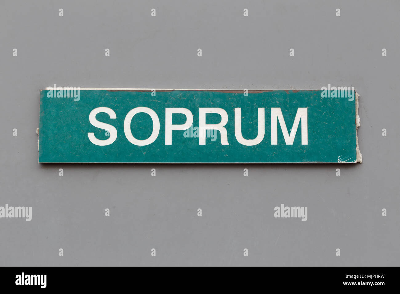 Garbage room hi-res stock photography and images - Alamy