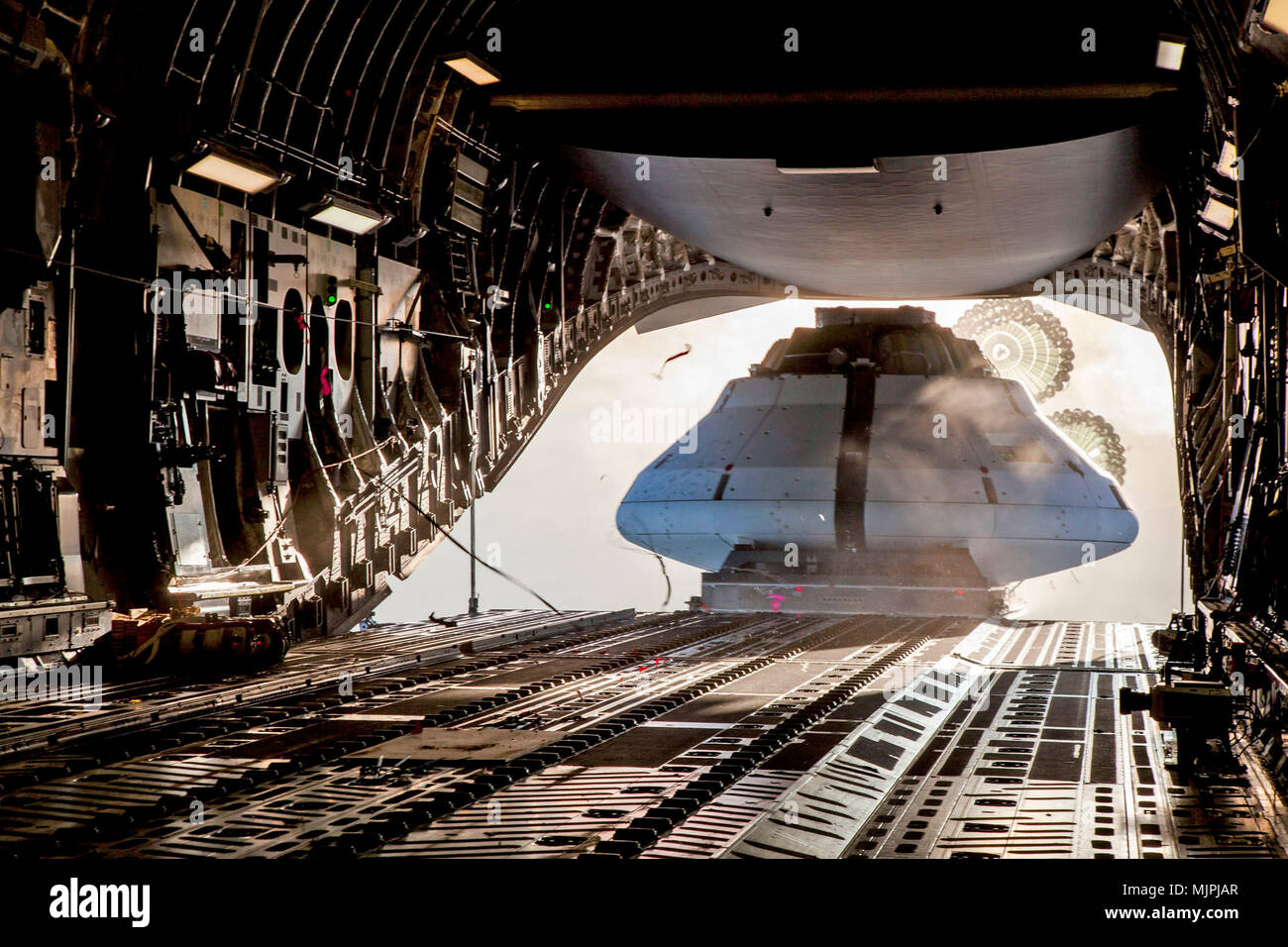418th flight test squadron hi-res stock photography and images - Alamy