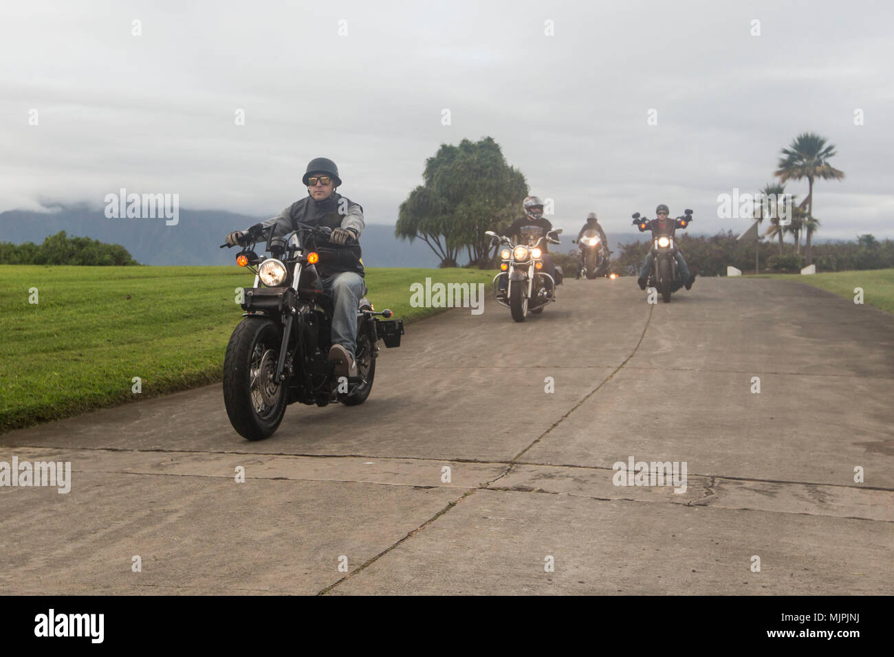 Staff Sgt. Justin Boyer, a motorcycle mentorship program (MMP ...