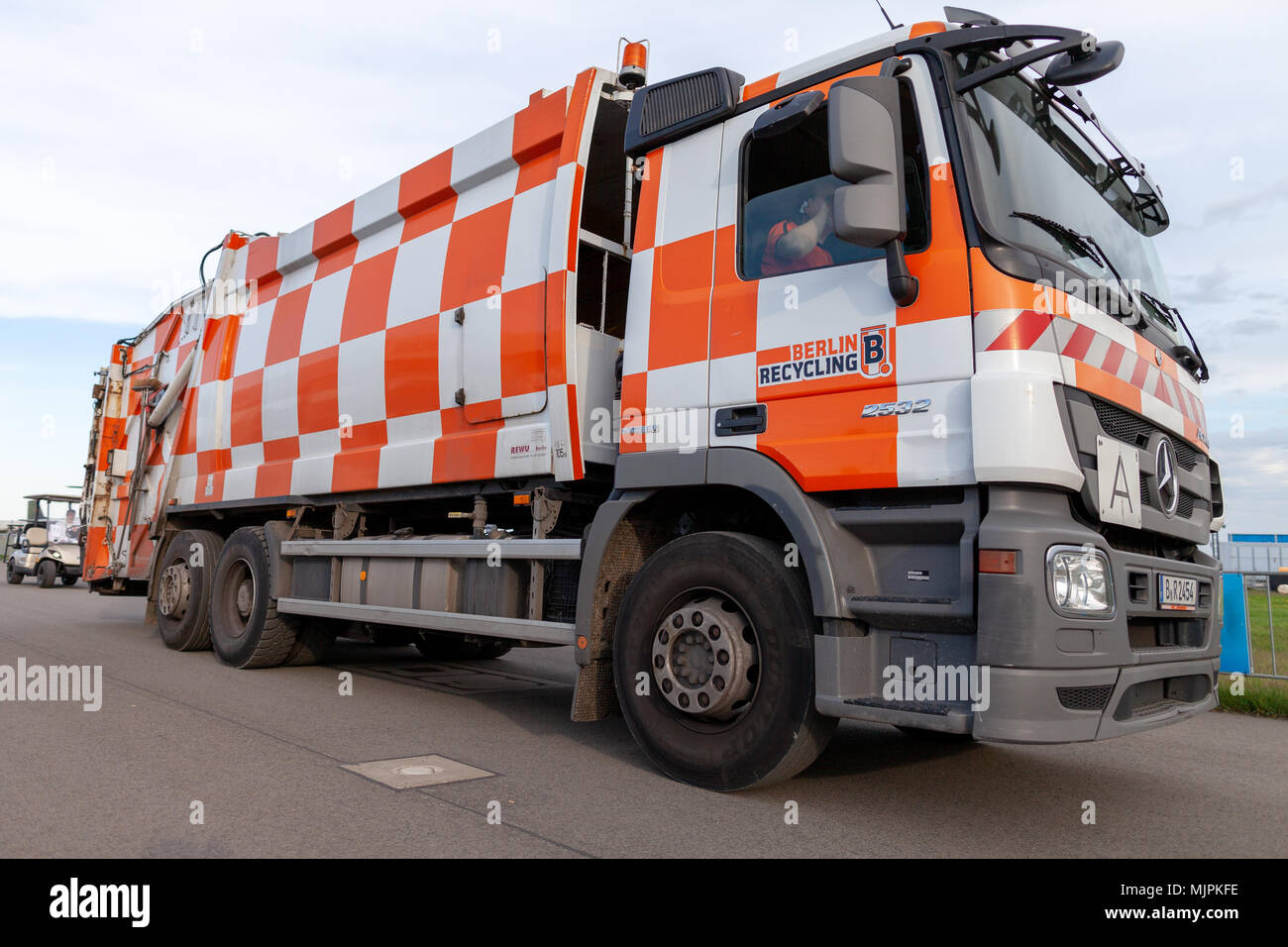 Recycling germany machine hi-res stock photography and images - Alamy