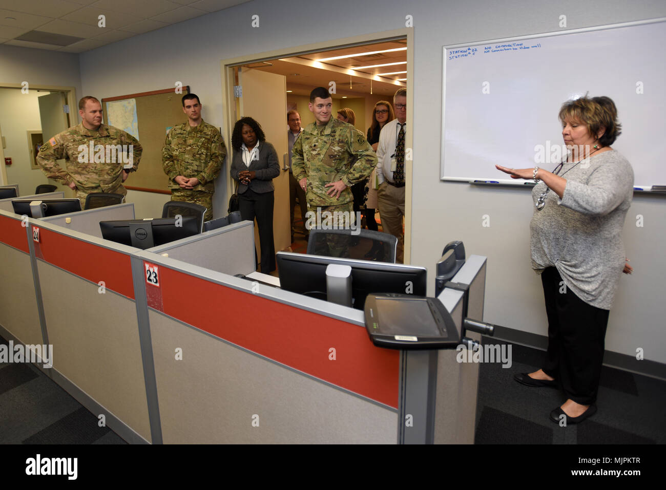 Dee Rivera (Right), U.S. Army Corps of Engineers Nashville District ...