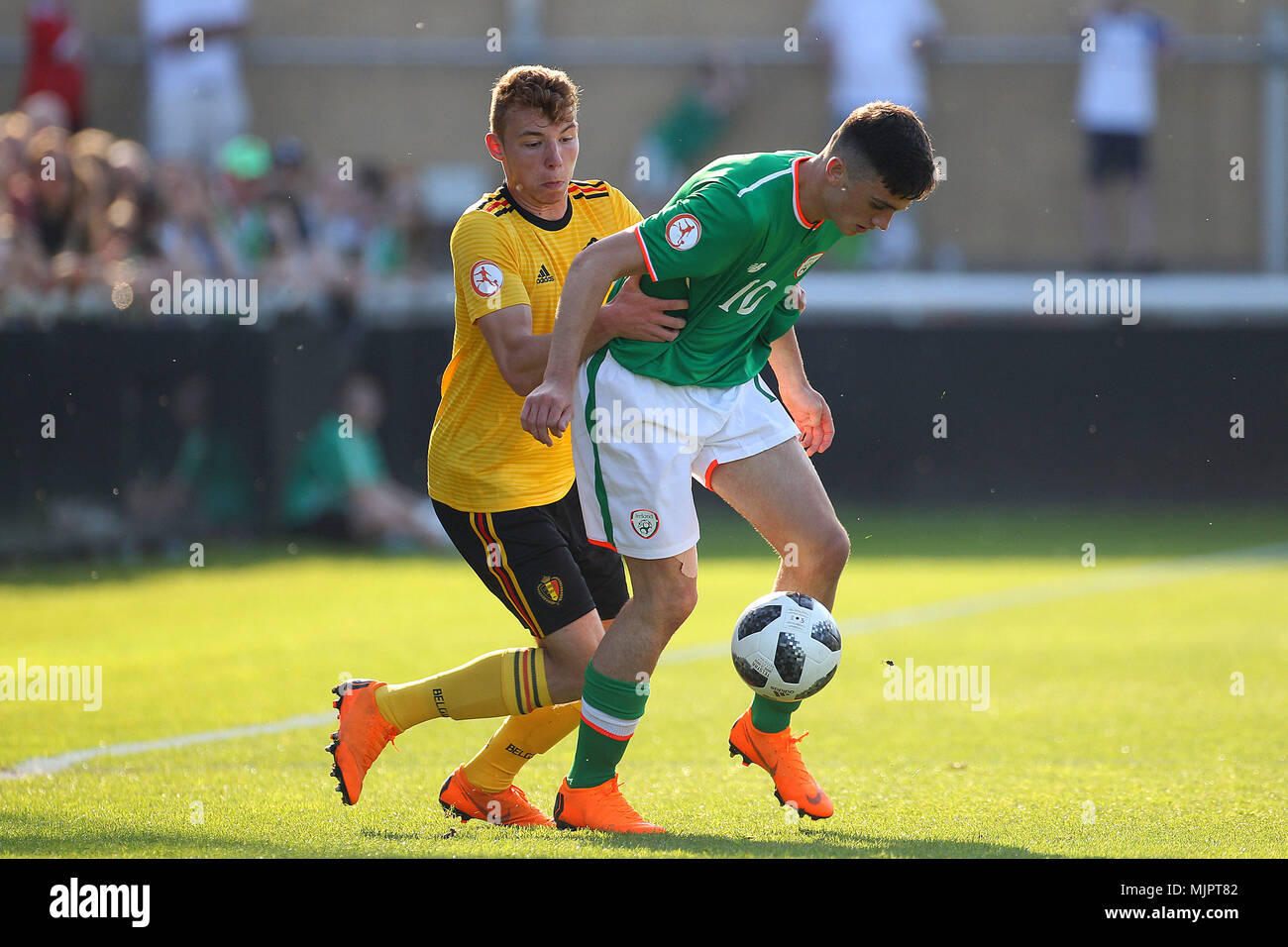 Tibo Persyn of Belgium and Troy Parrot of the Republic of Ireland in ...