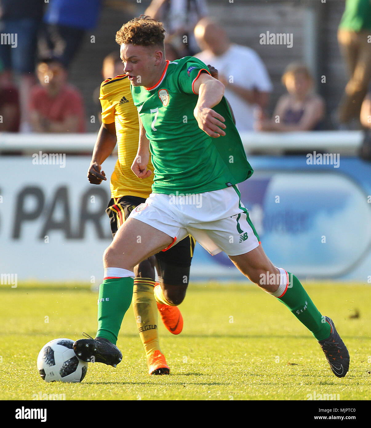 Callum Thompson of the Republic of Ireland in action during the 2018 ...