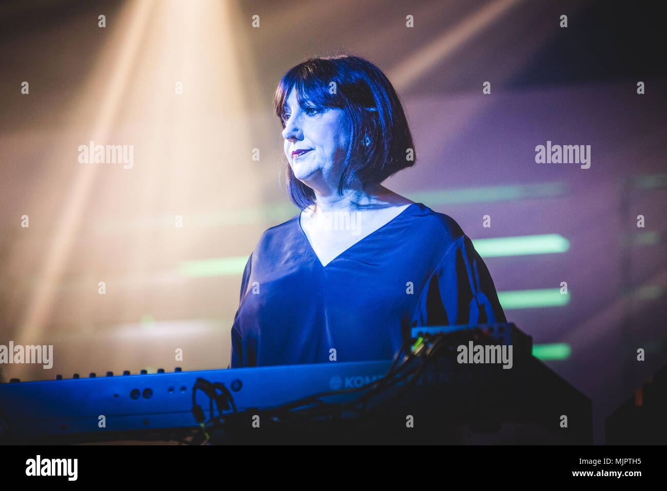 Gillian lesley gilbert hi-res stock photography and images - Alamy