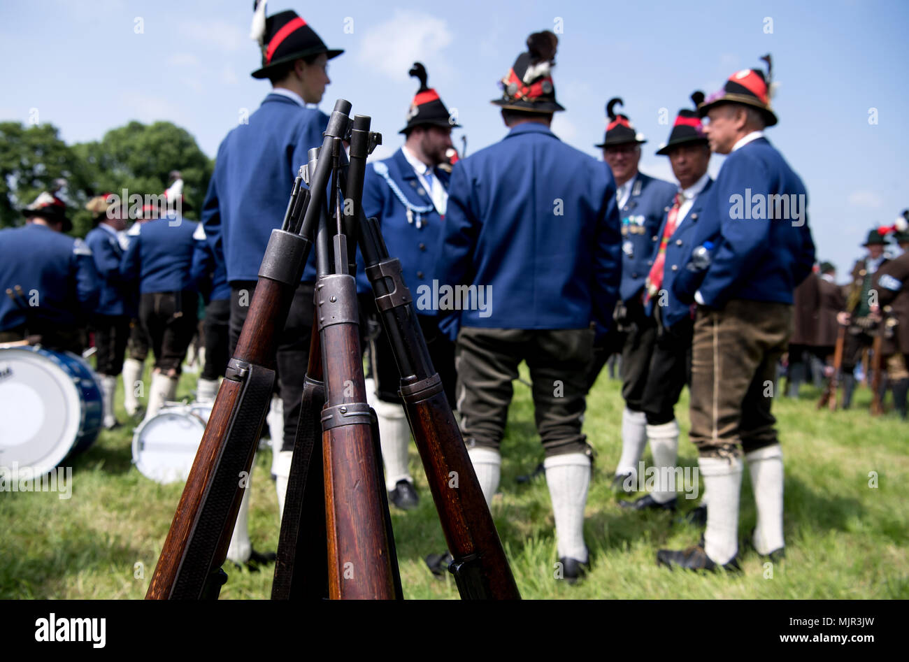 Bichl, Germany, 06 May 2018. Gebirgsschuetzen (lit. mountain guards ...