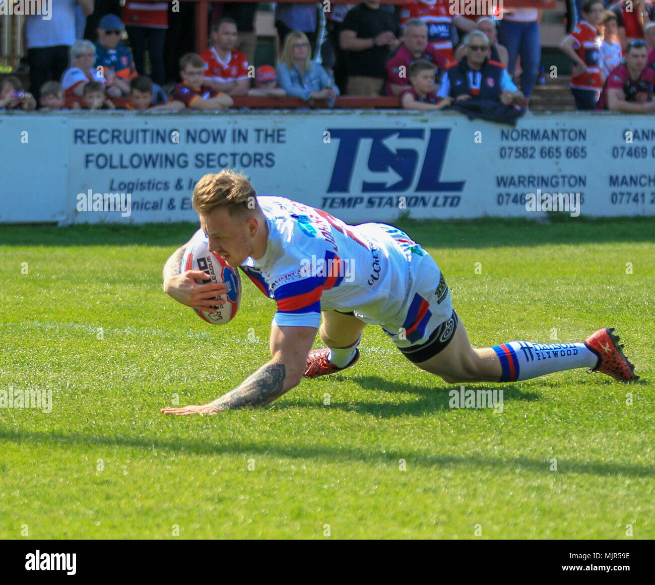 Tom johnstone rugby hi-res stock photography and images - Alamy