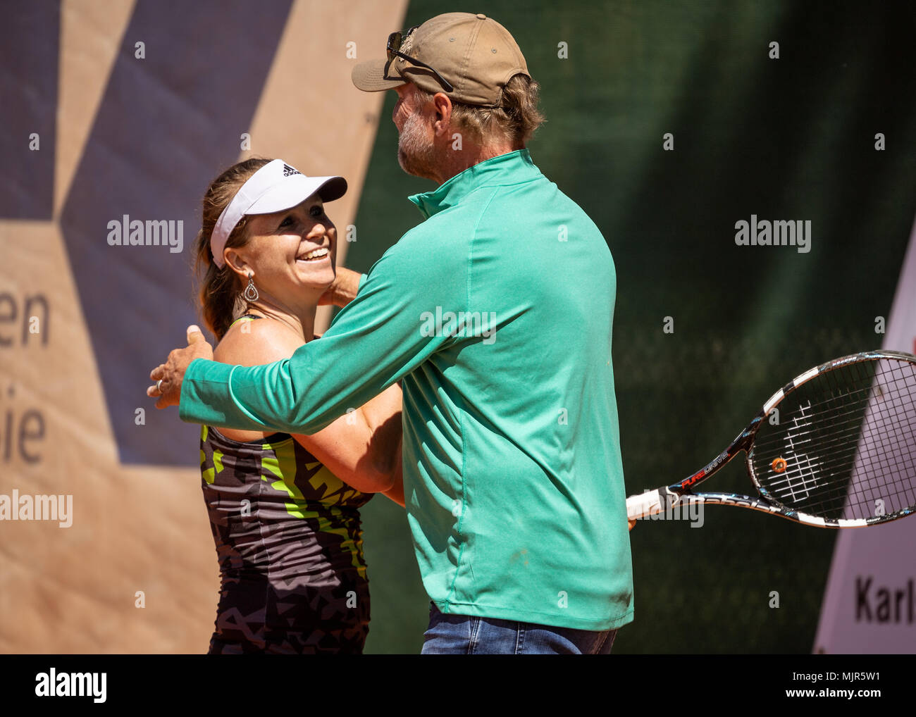 Karlsruhe, Deutschland. 06th May, 2018. jubilation with Anne Schaefer ...