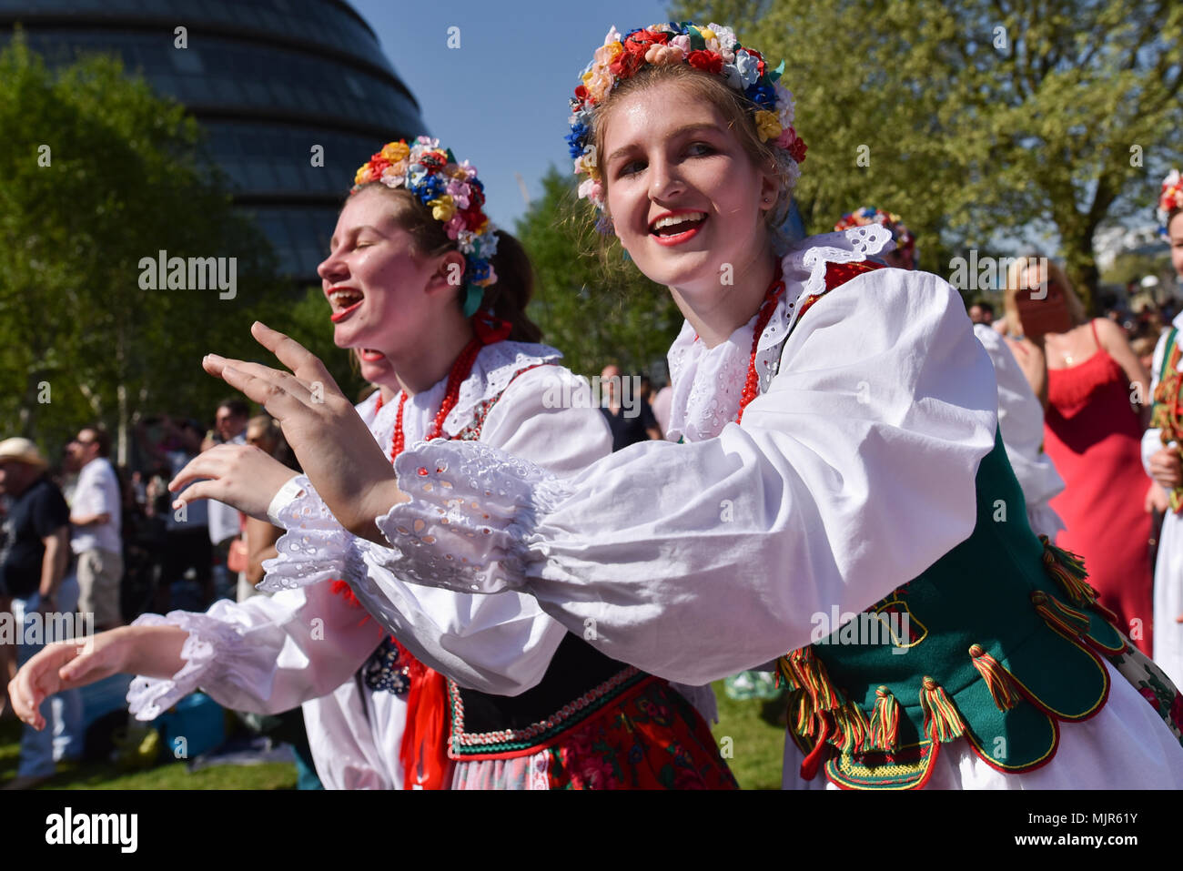 Potters Fields Park, London, UK. 6th May 2018. The Polish cultural ...