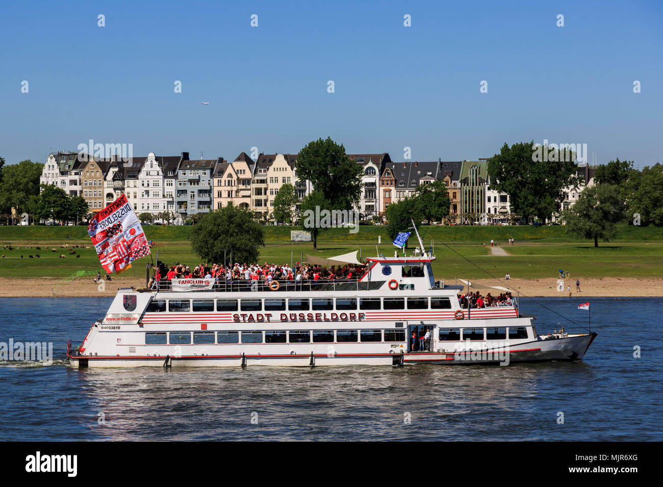 Football boat hi-res stock photography and images - Alamy