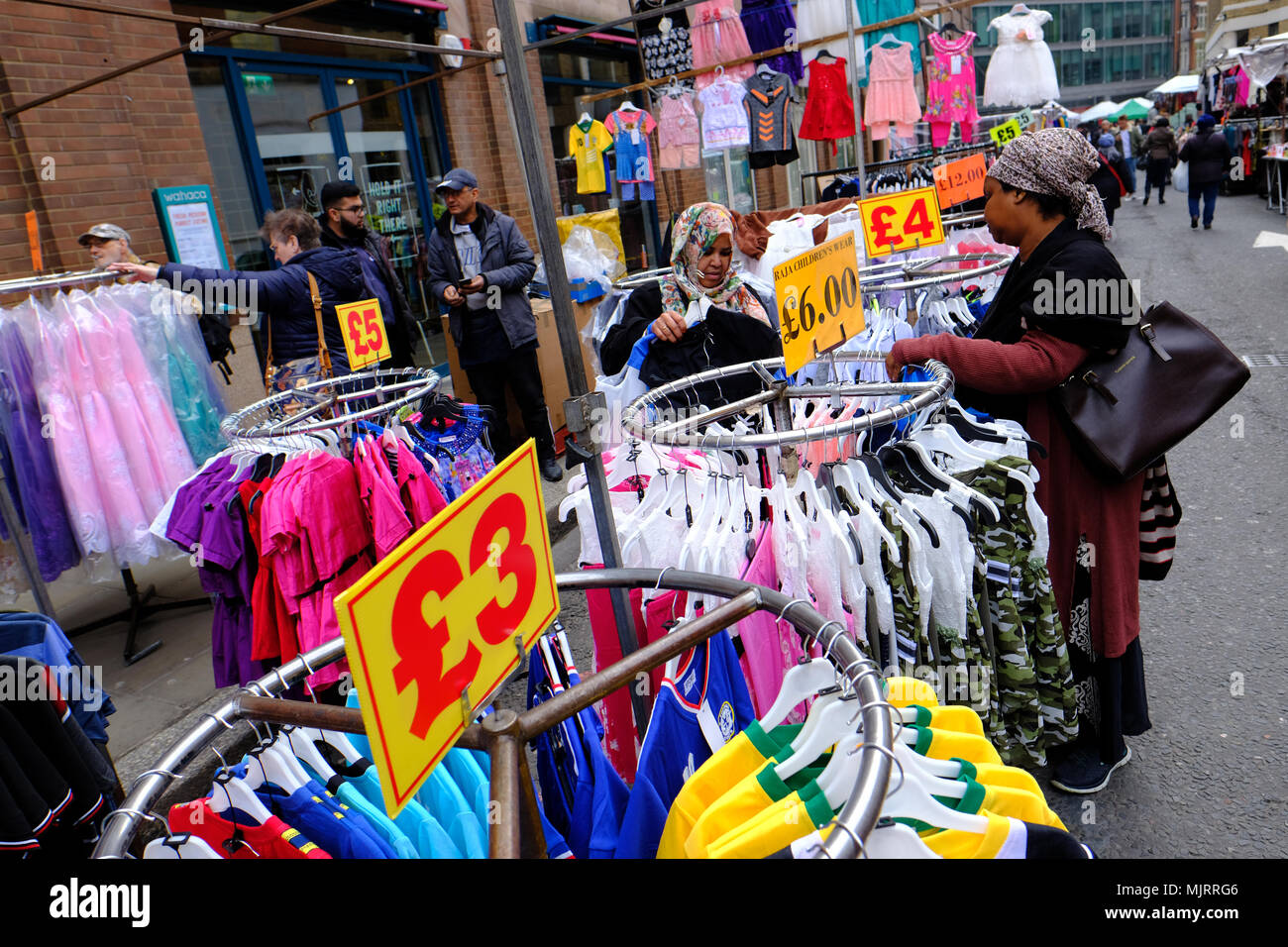 Middlesex Street Market, London, United Kingdom Stock Photo - Alamy