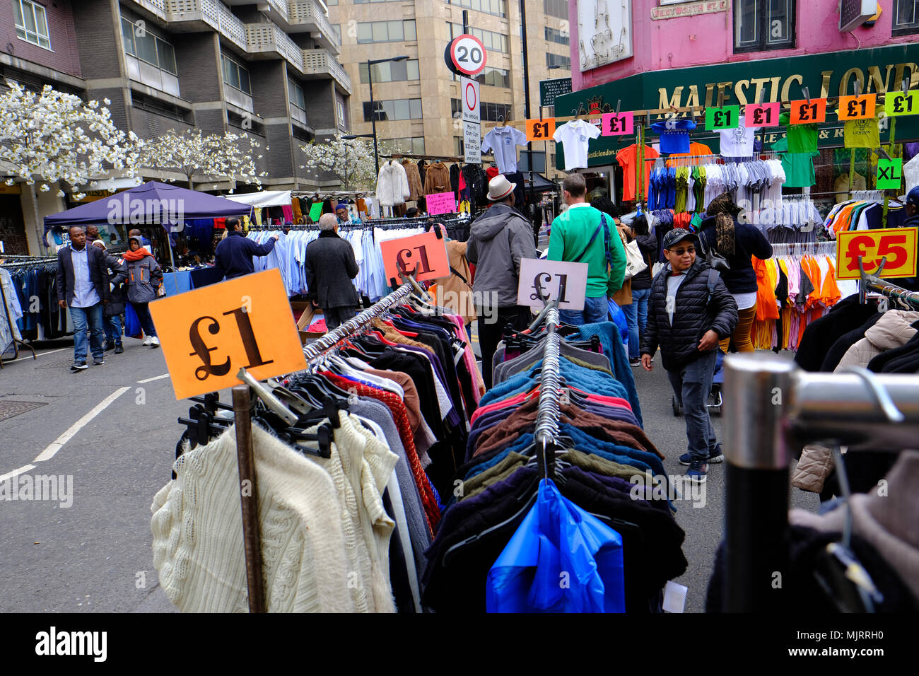 Middlesex Street Market, London, United Kingdom Stock Photo - Alamy
