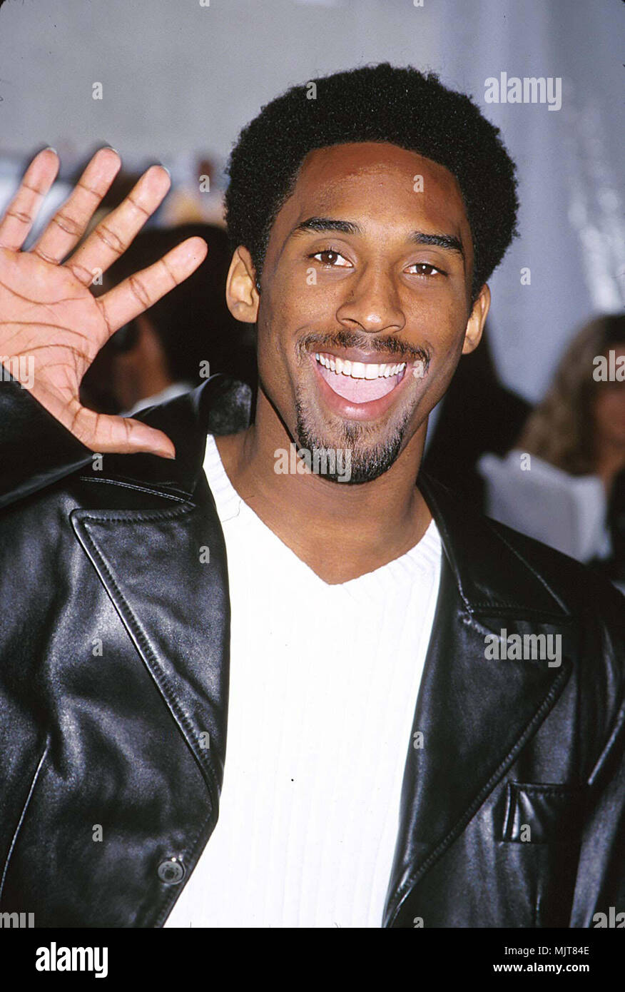 Kobe bryant 2000 hi-res stock photography and images - Alamy