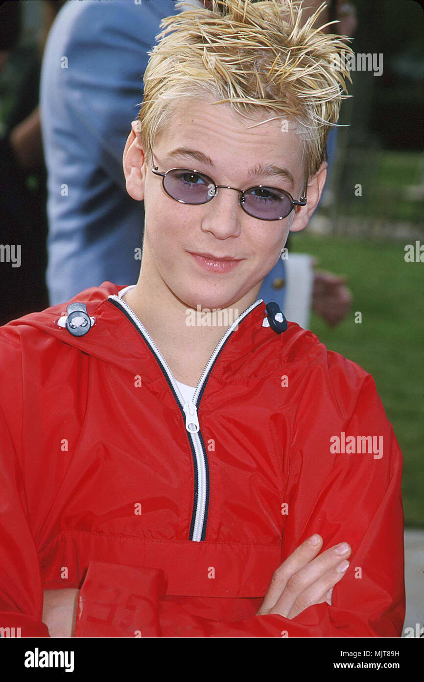 Aaron carter 2000 hi-res stock photography and images - Alamy