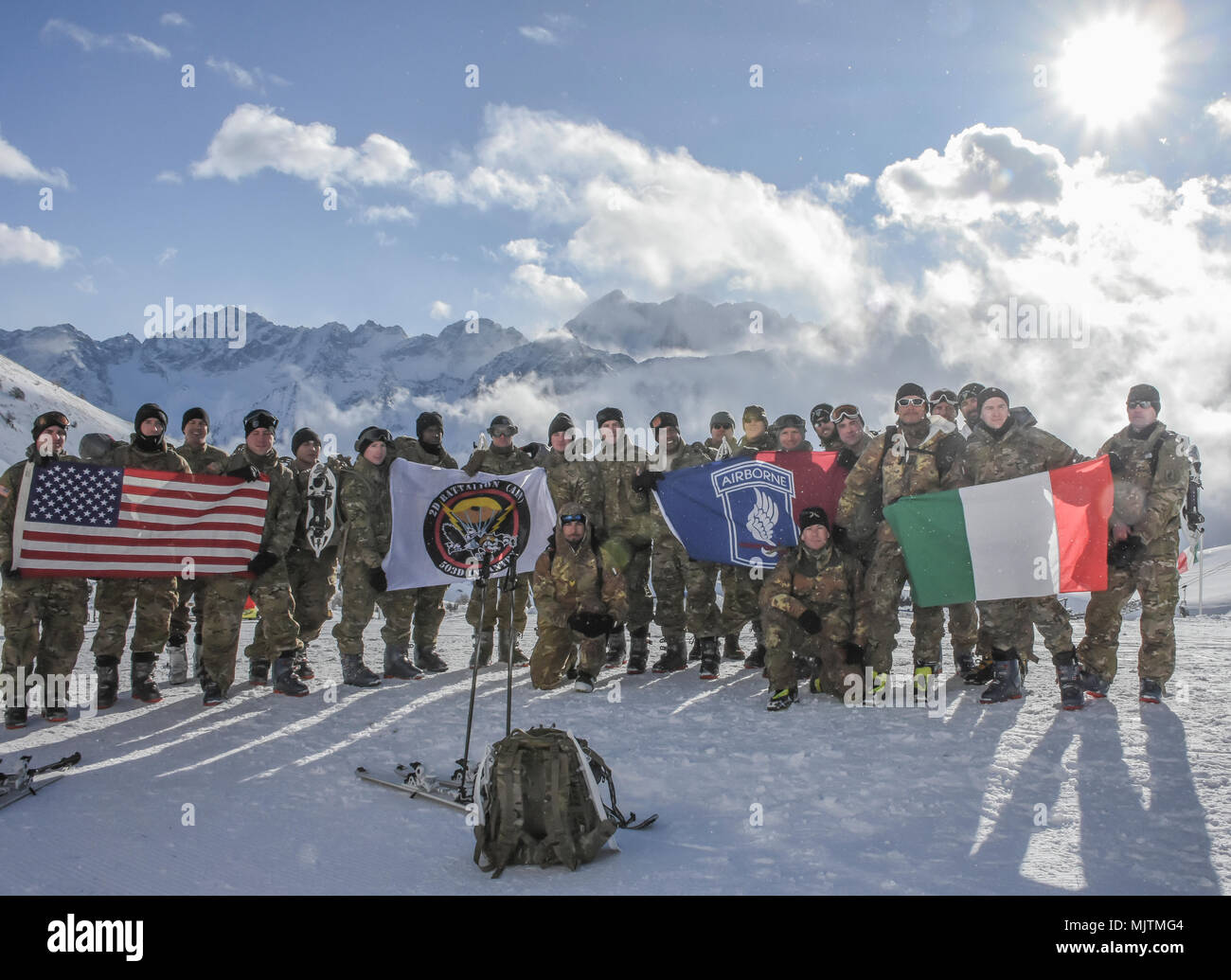 Italian Alpini Brigade and American paratroopers from the 173rd ...