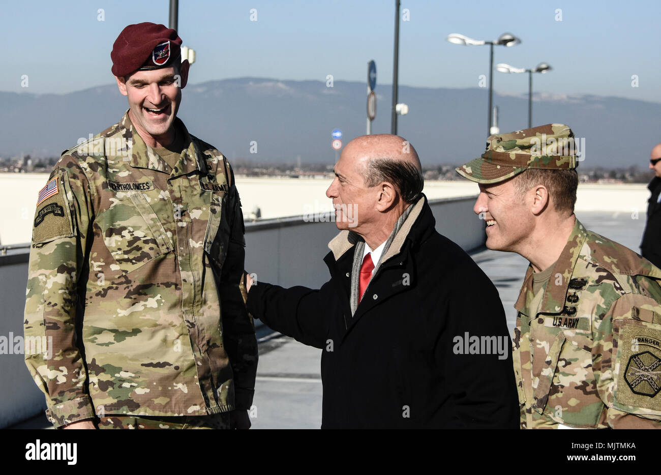 US Ambassador Lewis Eisenberg meets with Colonel Bartholomees, 173rd ...