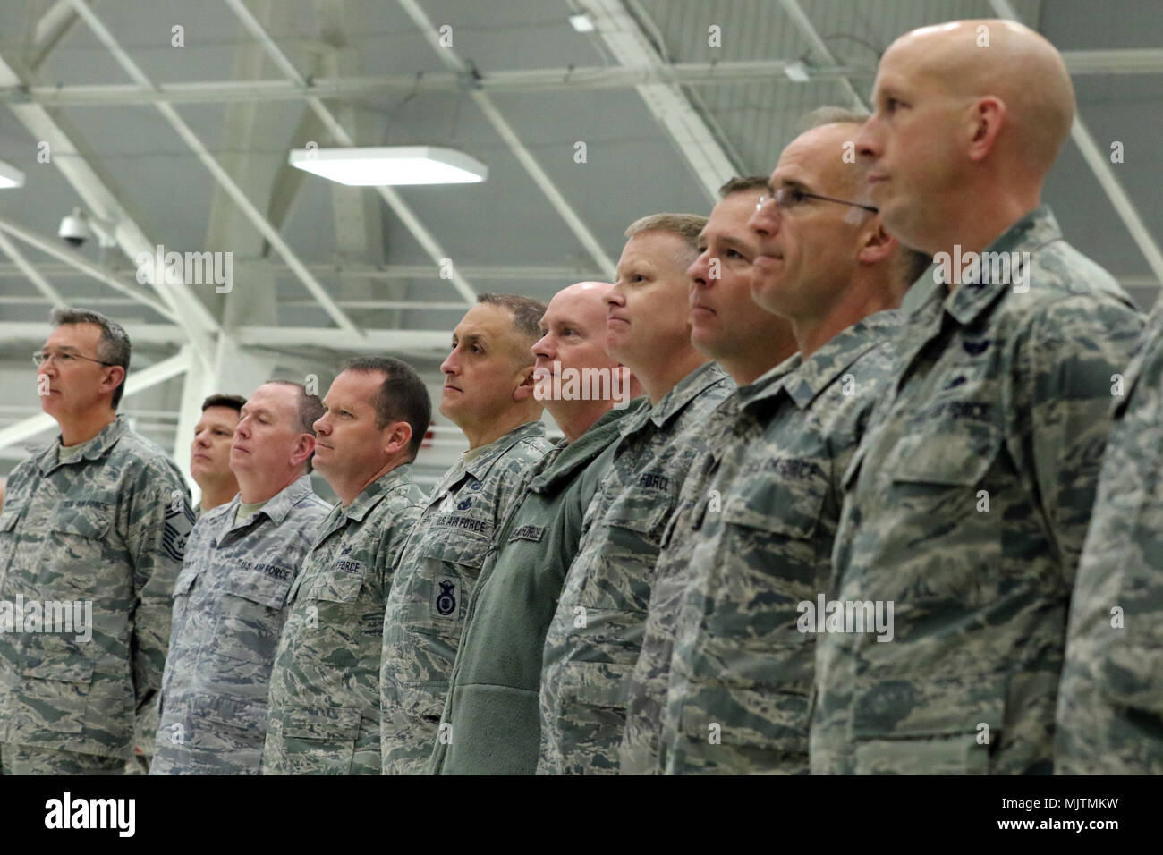 Gov. Scott Walker and senior Wisconsin Air National Guard leaders ...