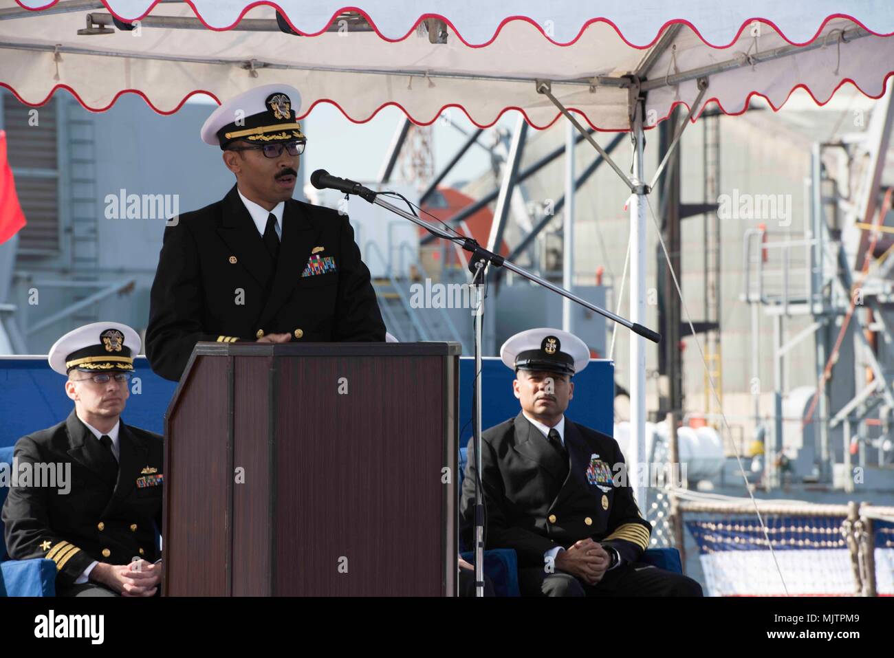 Uss severn hi-res stock photography and images - Alamy