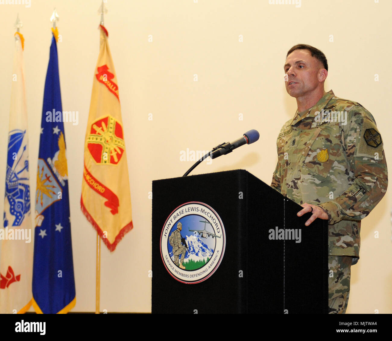 Incoming Garrison Command Sergeant Major CSM Kenneth Clayborn addresses ...