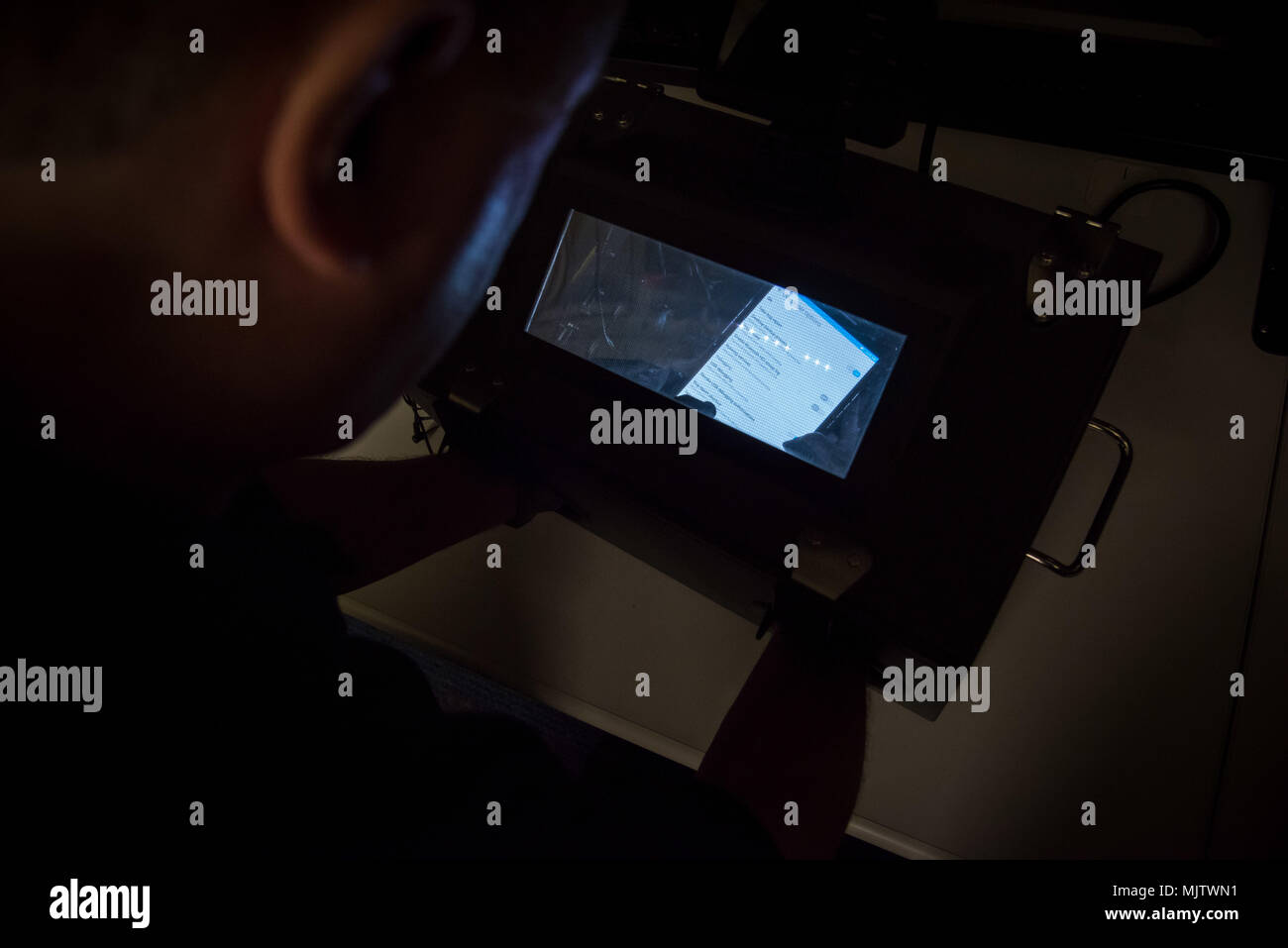 Digital forensic phone hi-res stock photography and images - Alamy