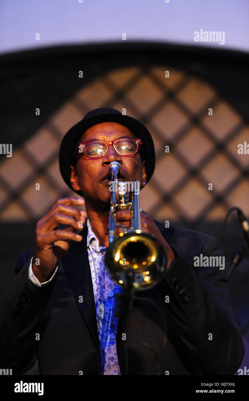 Henryk Miśkiewicz from "FULL DRIVE" feat. Michael Patches Stewart ...