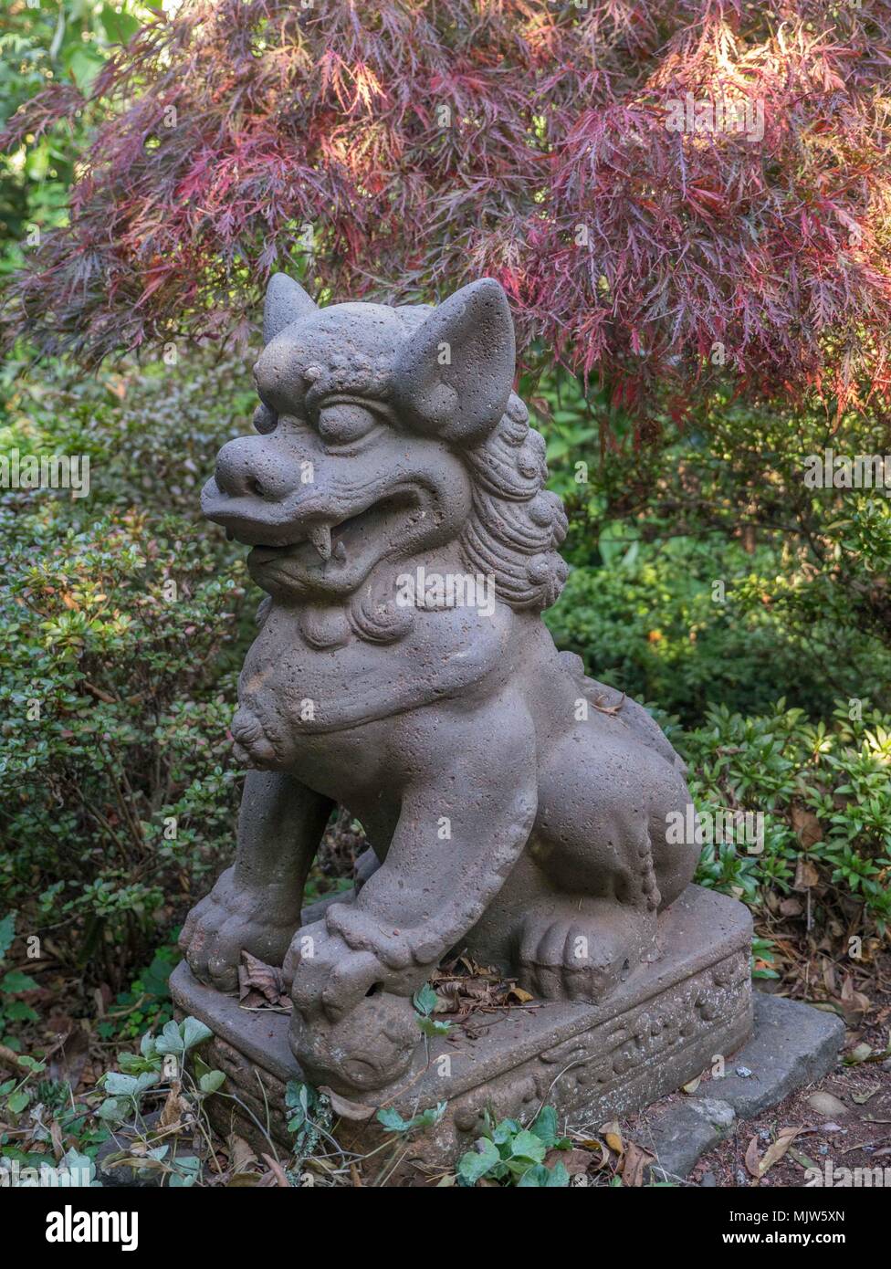 Beautiful, evocative, energetic bronze and stone garden statuary in ... Beautiful, evocative, energetic bronze and stone garden statuary in ...