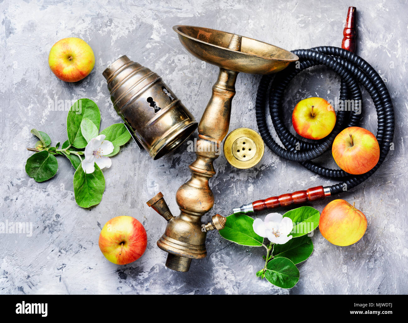 Oriental hookah with the aroma apple for relax.Apple shisha.Shisha ...