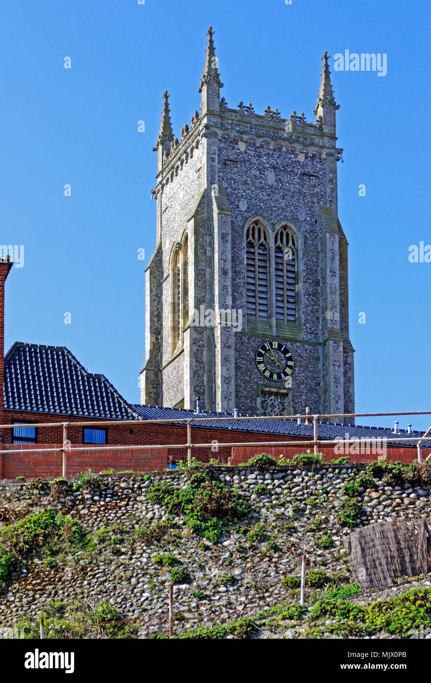 Crocketed pinnacles hi-res stock photography and images - Alamy