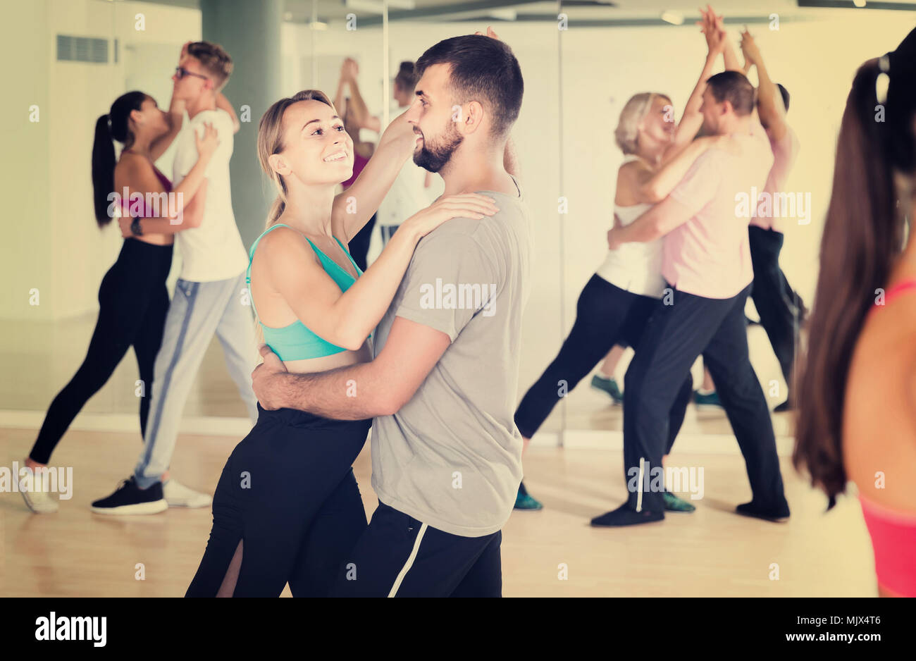 Russian couples hi-res stock photography and images - Alamy