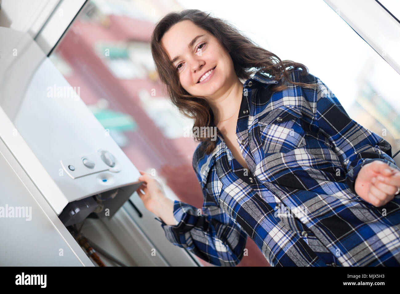 Ordinary setting hi-res stock photography and images - Alamy